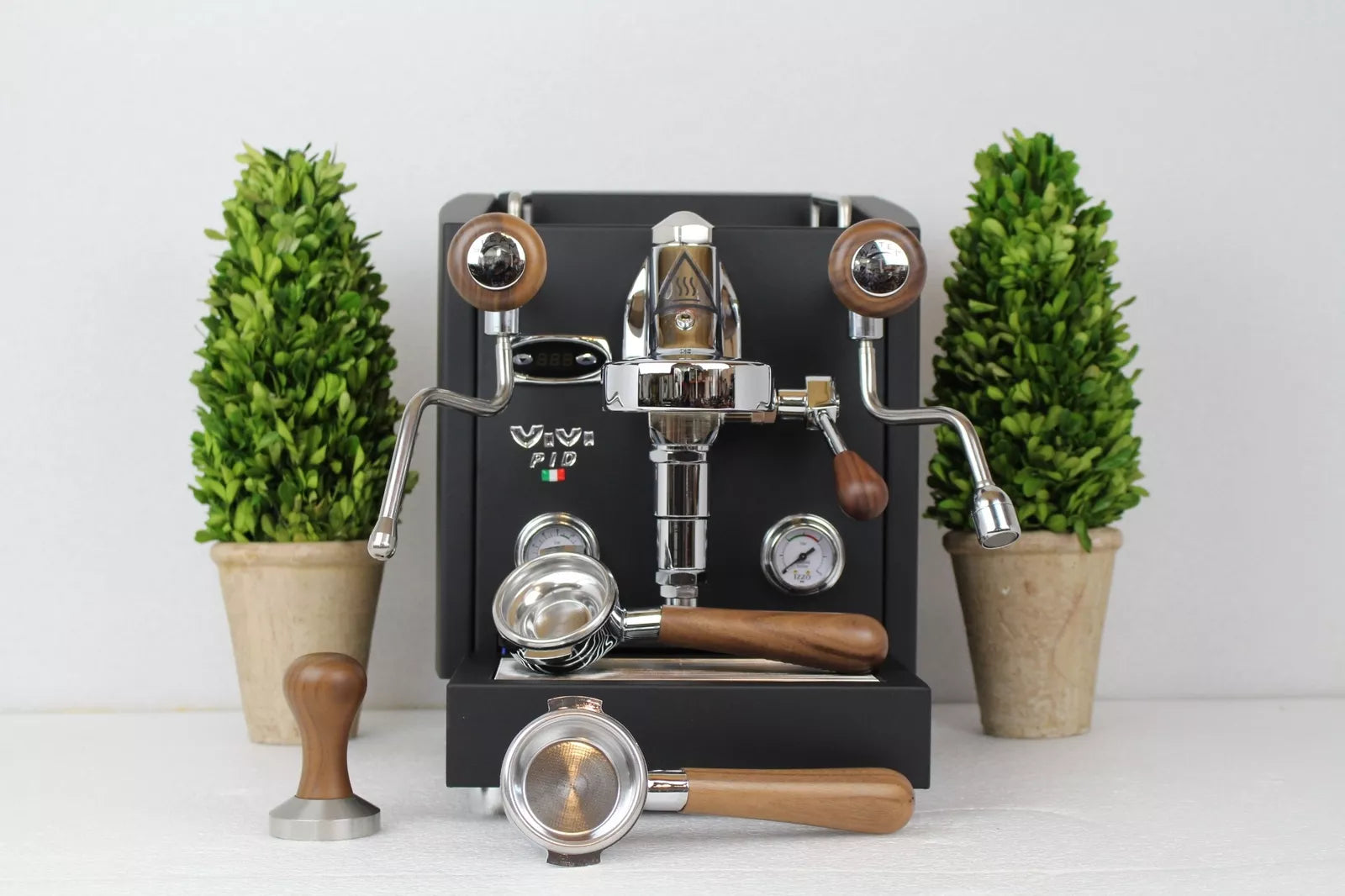 Elevate Your Coffee Game with Izzo's Superior Espresso Machines ...